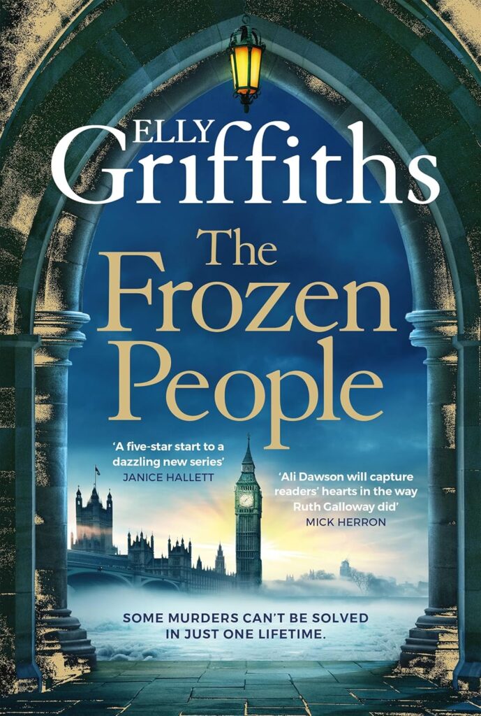 About me - Elly Griffiths